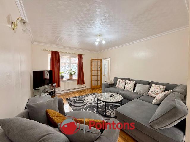 Guardhouse Road, Coventry, CV6