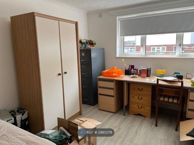 Guardswell Place, Seaford BN25, Room to rent, £800 pcm | PrimeLocation