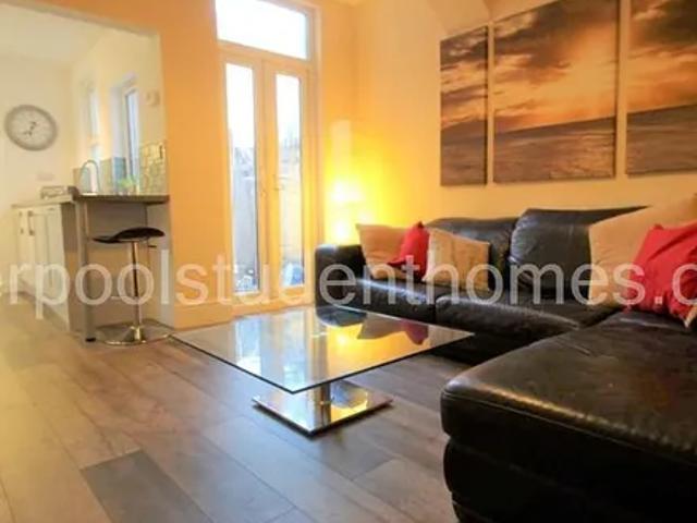Guelph Street, Knowledge Quarter, Liverpool, L7 8RA, United Kingdom | Room for rent #167080358 | Rentberry