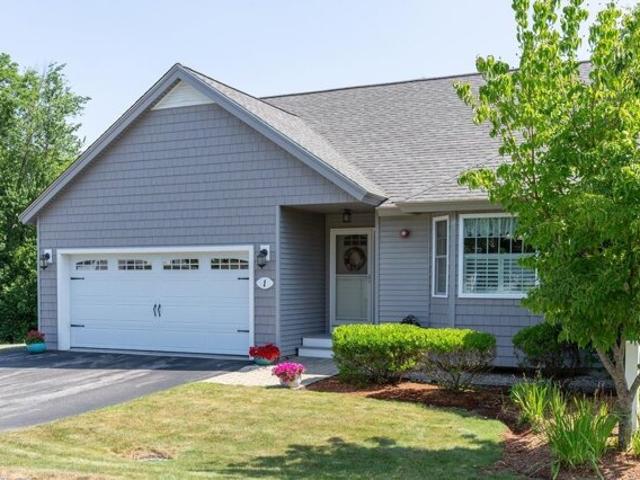 Guernsey Dr, Atkinson, Condo For Sale