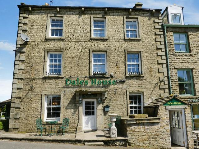 Guest house for sale