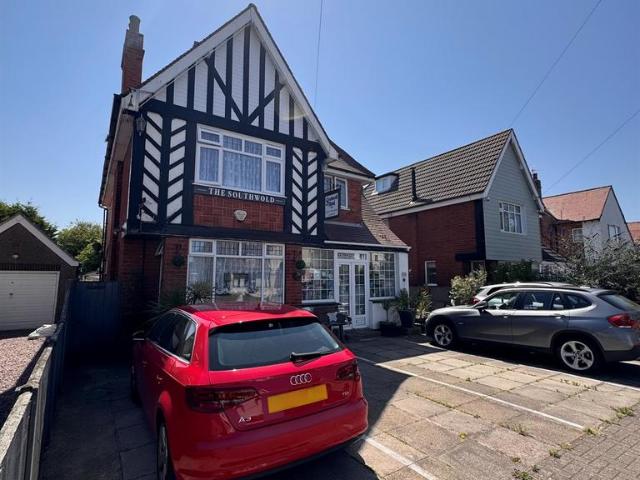 Guest house for sale