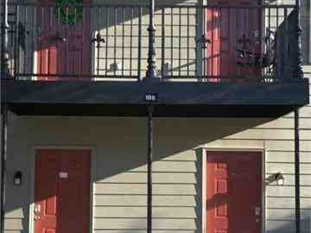 Guidry Row Apartments 2 Bedroom Apartment for Rent at 327 Guidry Rd, Lafayette, LA 70503