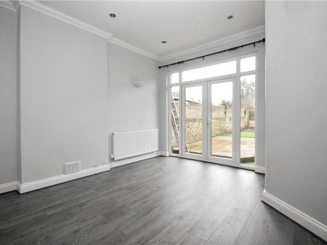 Guildersfield Road, London SW16, 4 bed end terrace house to rent, £2,900 pcm | PrimeLocation