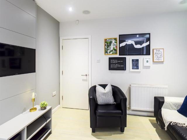 Guildford Street, Stoke ST4, 4 bed terraced house to rent, £394 pppm | PrimeLocation