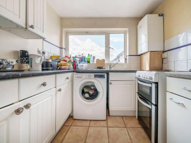 Guildford Park Avenue, Guildford 1 bedroomProperty for lettings Seymours