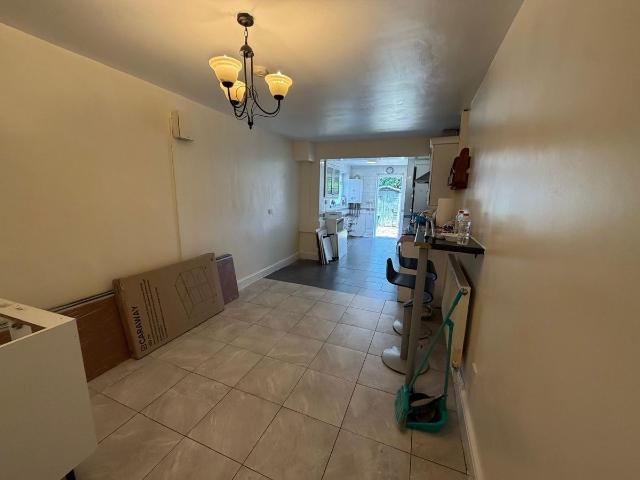 Guildford Road, Walthamstow E17, 3 bed bungalow to rent, £2,600 pcm | PrimeLocation