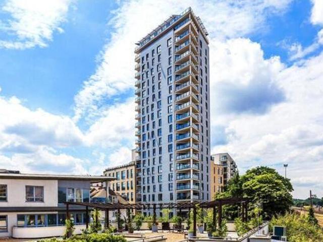 Guildford Road, Woking, 1 Bedroom Flat
