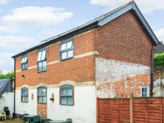 Guildford Road, Canterbury, 3 Bedroom Detached