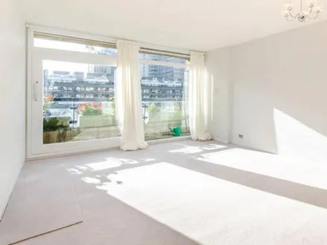 Guildhall School of Music and Drama, Silk Street, Barbican, London, EC2Y 8DT, United Kingdom | 2 bed apartment for rent #139270258 | Rentberry