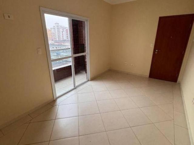 Guilhermina ap 2 dormt sendo 1 suíte 1 vaga de garagem demarcada