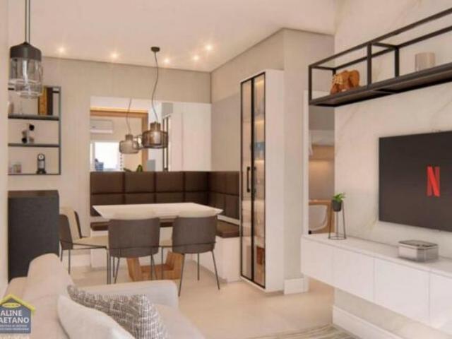 Apartamento em Guilhermina Praia Grande