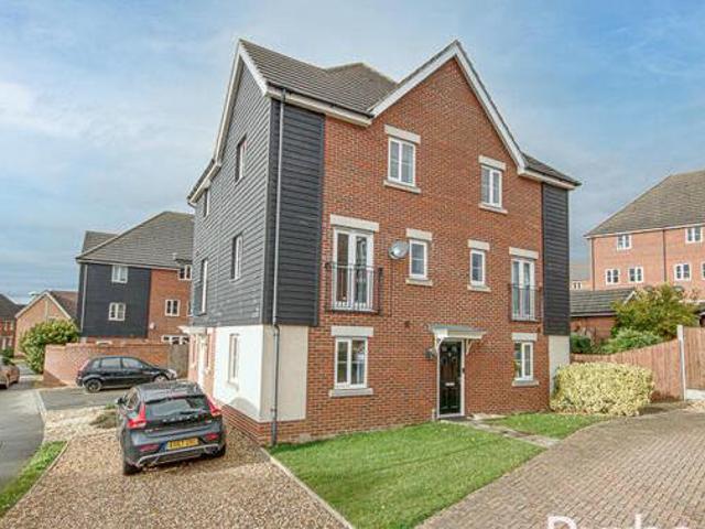 Guillemot Close, Stowmarket, 3 Bedroom Semi detached