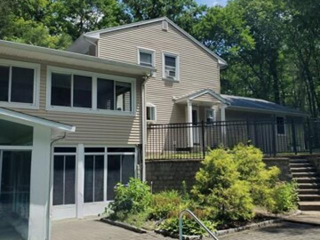 Guinea Rd, Monroe, Home For Sale