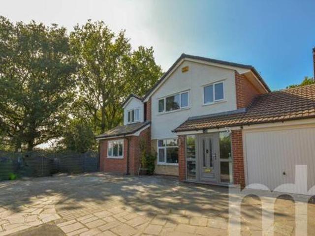 Gull Close, Poynton, 4 Bedroom Link