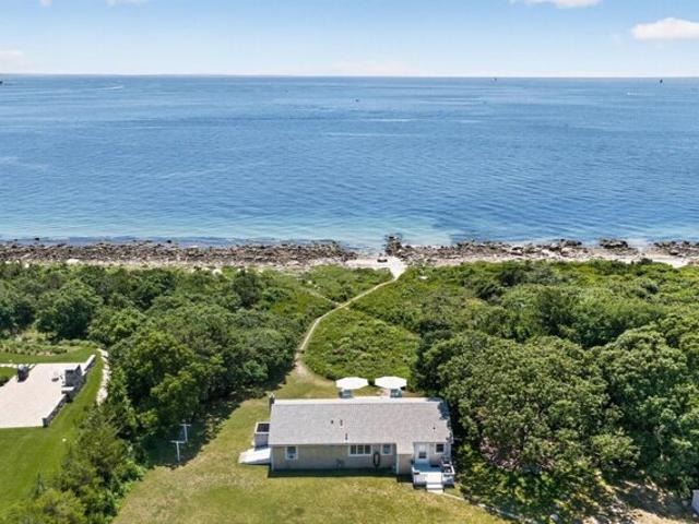 Gull Ln, Cataumet, Home For Sale