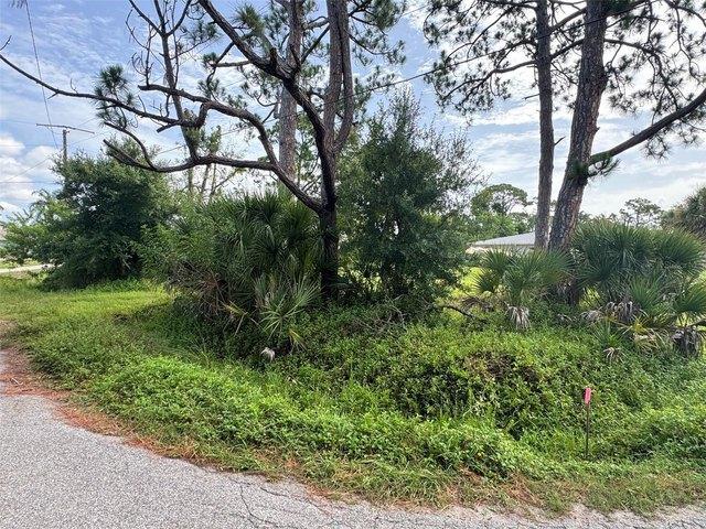 Gull Rd, Venice, FL 34293