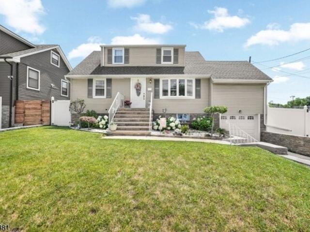 Gurd Ave, Hillside, Home For Sale