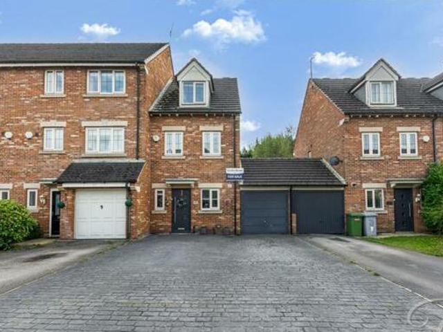 Guylers Hill Drive, Clipstone Village, 3 Bedroom End