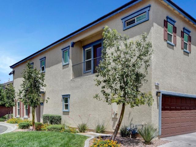 GVI Gleneagles Village 4 Bedroom Apartment for Rent at 3540 N Hualapai Way, Las Vegas, NV 89129