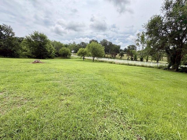 Gymnasium St, Everton, MO 65646