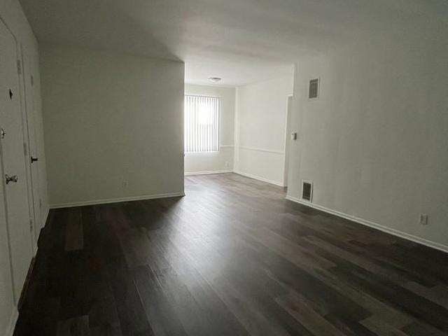 h1252 2 Bedroom Apartment for Rent at 1252 Havenhurst Dr, West Hollywood, CA 90046 West Hollywood