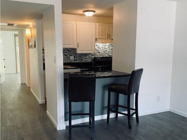 H2O 2 Bedroom Apartment for Rent at 4236 4236 N 14th St.  4231 N. 13th Pl Phoenix, AZ 85014