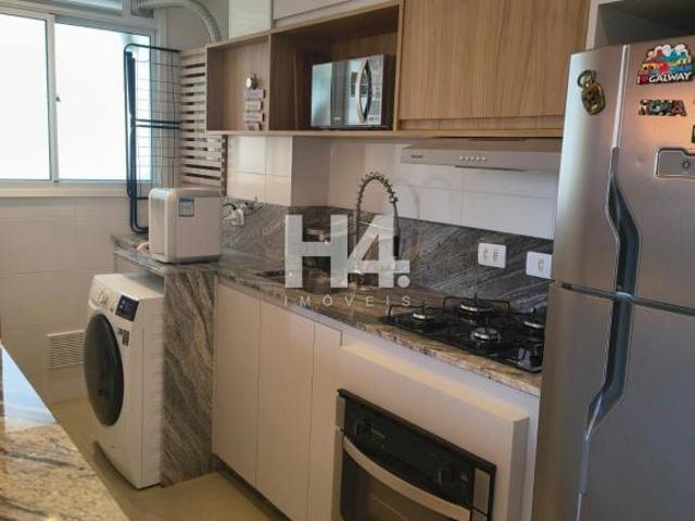 H4 IMÓVEIS VENDE LINDO APARTAMENTO SEMI MOBILIADO