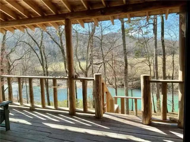 h C 73 BOX 182, MARBLE FALLS, AR 72648 Single Family Residence.