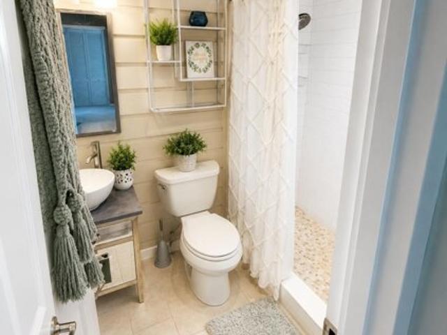 H St Peter Lns, Saint Thomas, Home For Sale