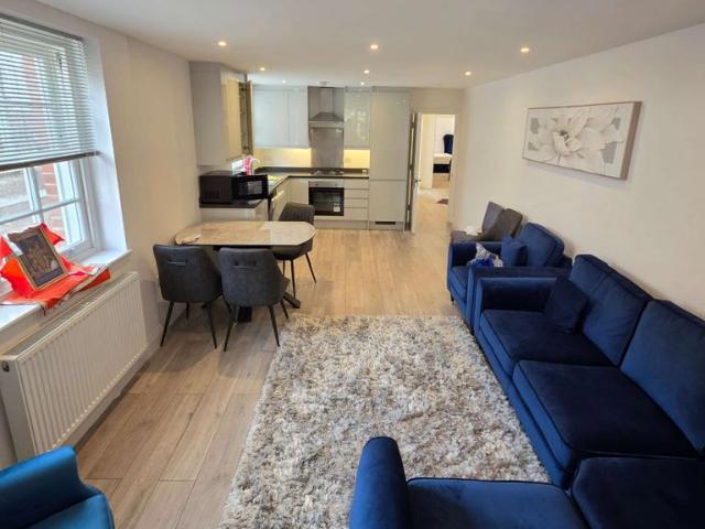 HA1 1HN 2 bed flat to rent £2,063 pcm £476 pw