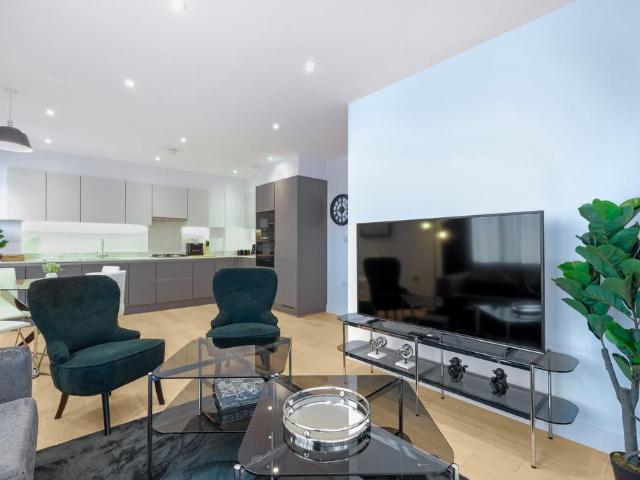 HA3 Belmore 15 2 bed apartment to rent £3,500 pcm £808 pw