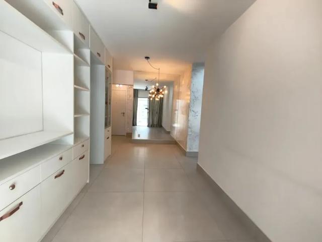 Há 100m do Metrô V. Madalena 70m2 2stes, varanda envidraçada gourmet andar alto armários ar lazer 1vg
