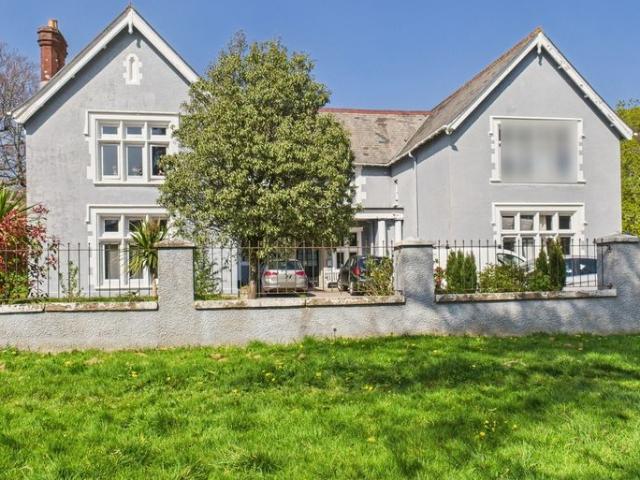 Ham House, Tewkesbury Close PL2, 2 bed flat to rent, £850 pcm | PrimeLocation