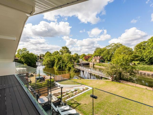 Ham Island, Old Windsor, Windsor SL4, 4 bed detached house to rent, £8,500 pcm | PrimeLocation