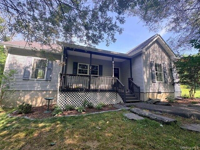 Hambletonian Ave, Chester, Home For Sale