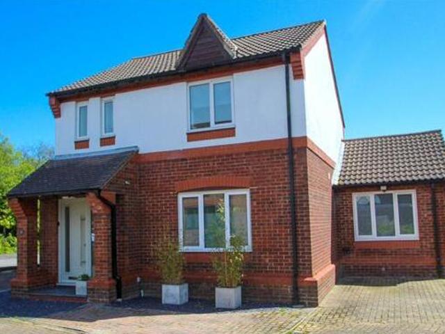 Hamble, College Close, Southampton, 4 Bedroom Detached