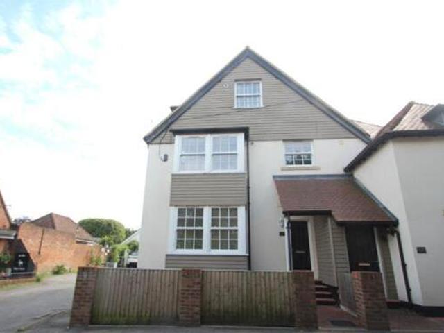 Hamble, High Street, Southampton, 2 Bedroom Apartment