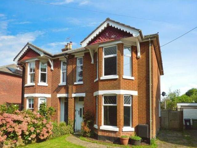 Hamble Lane, Hamble, 3 Bedroom Semi detached