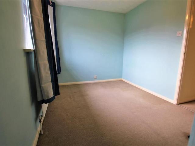 Hamble Walk, Woking, Surrey, GU21
