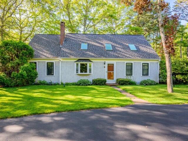 Hamblins Hayway, Marstons Mills, Home For Sale