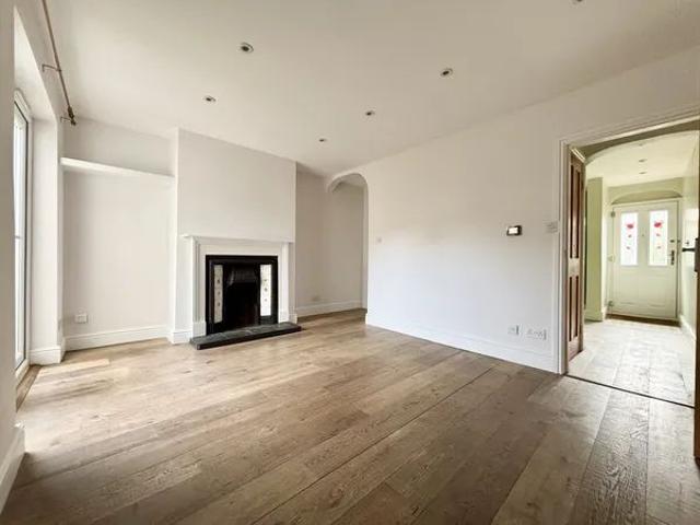 Hambrook Street, Cheltenham, GL52