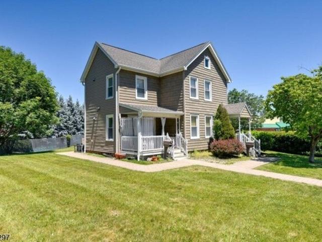 Hamburg Tpke, Bloomingdale, Home For Sale