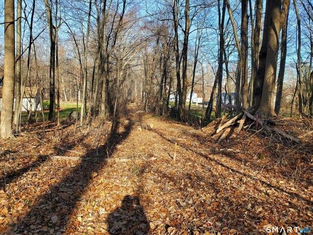 Hamden CT 06518 LS101749735