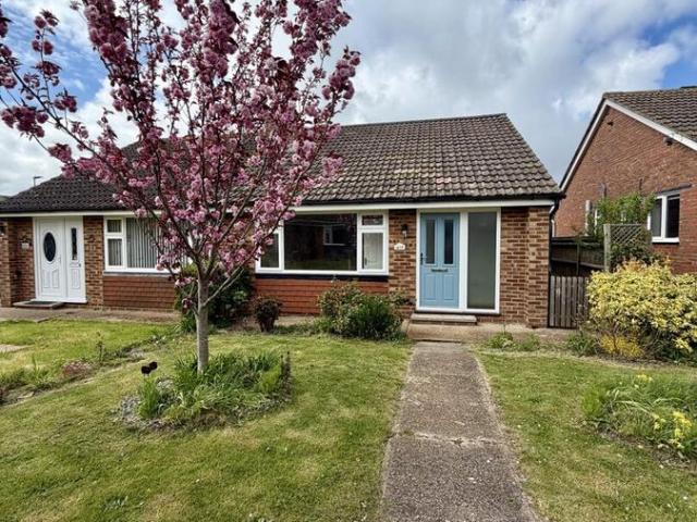 Hamelsham Court, Hailsham BN27, 2 bed semi detached bungalow to rent, £1,400 pcm | PrimeLocation