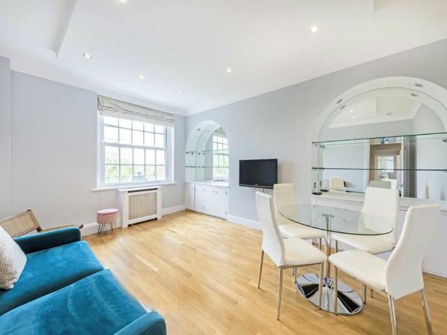 Hamilton Terrace, NW8, London