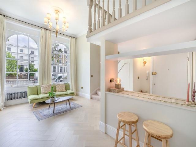 Hamilton Terrace, St John's Wood, London NW8, Studio to rent, £2,600 pcm | PrimeLocation