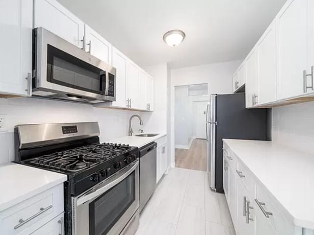 Hamilton Weehawken Residences: Where Luxury Meets Comfort in Modern Living! 2 Bedroom Apartment for Rent at 700 Boulevard E, Weehawken, NJ 07086