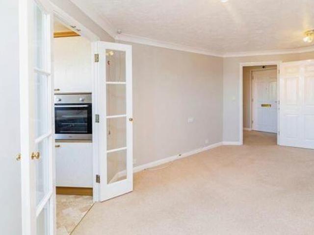Hamilton Court, Leighton Buzzard, 1 Bedroom Flat