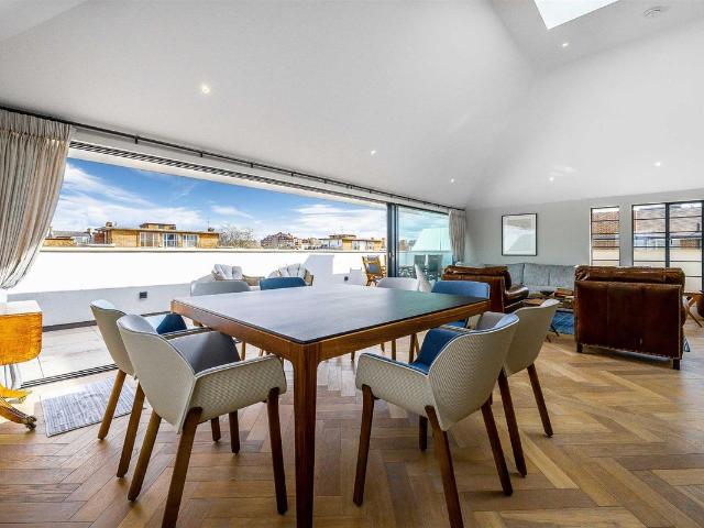 Hamilton Court, Maida Vale W9, 3 bed flat to rent, £11,050 pcm | PrimeLocation